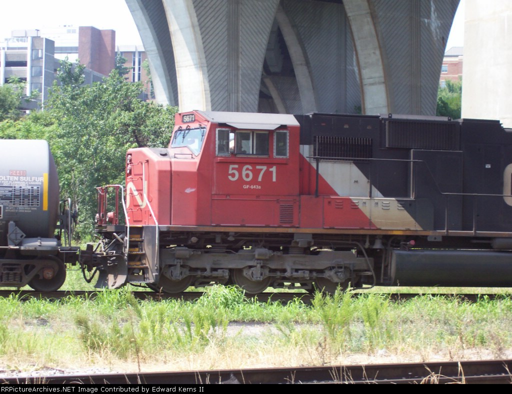 CN 5671